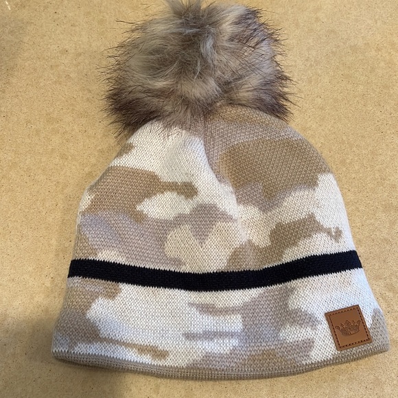 Panache | Accessories | Panache Camo Stocking Hat Lined With Faux Fur ...
